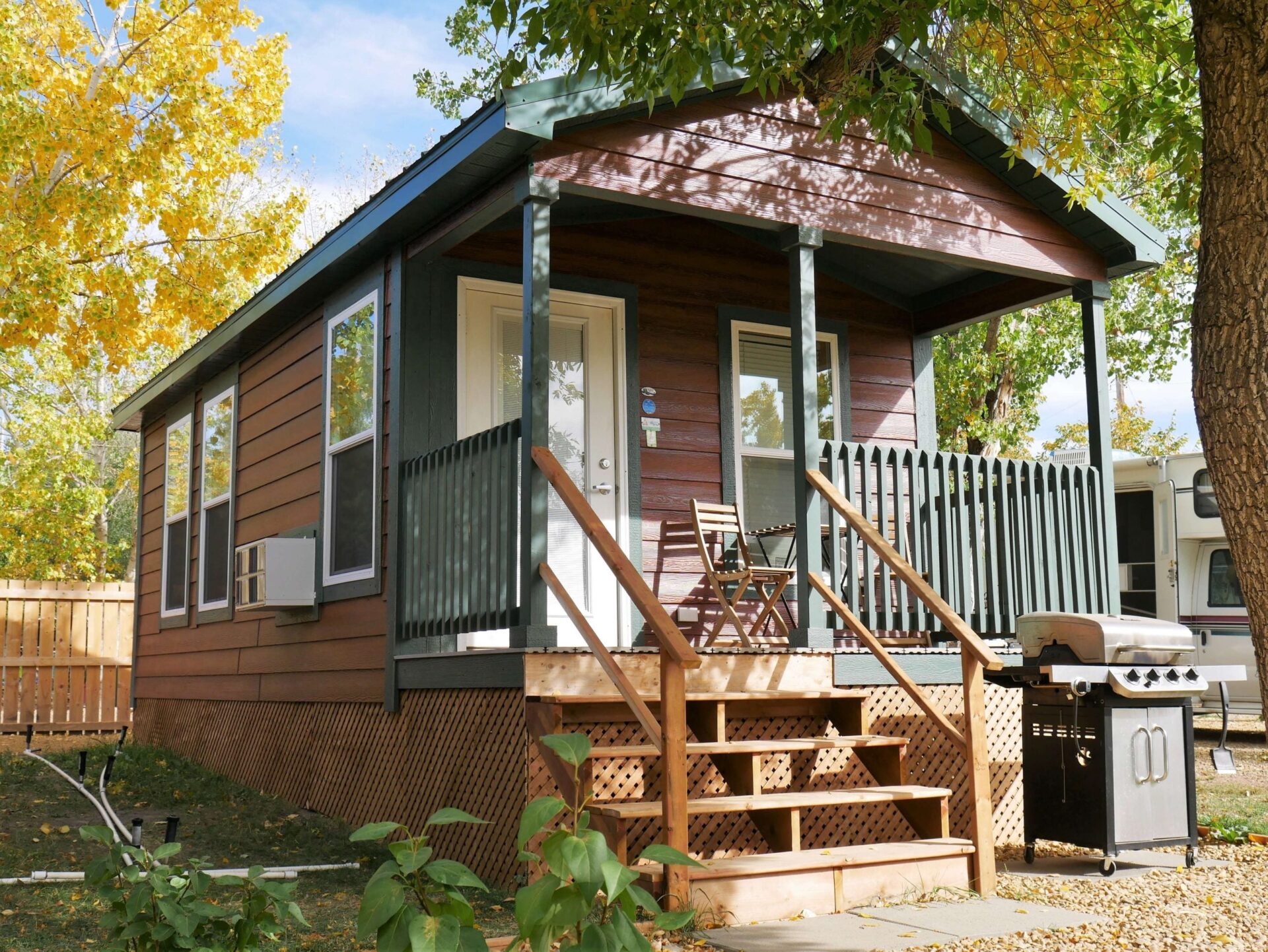 Dinosaur RV Park & Dino’s RV Nest - Travel Drumheller